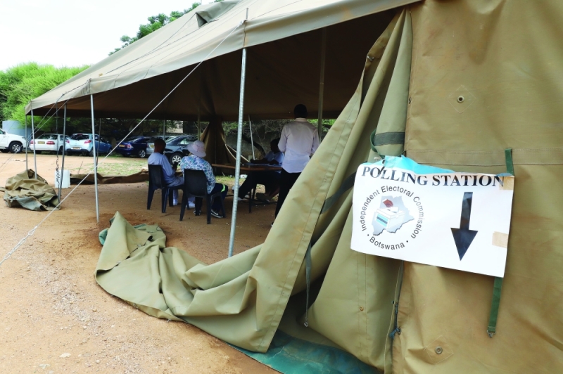 Marobela villagers demand answers :: Mmegi Online