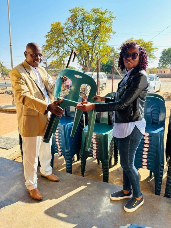 African Apostolic Church donate to Makaleng elders :: Mmegi Online