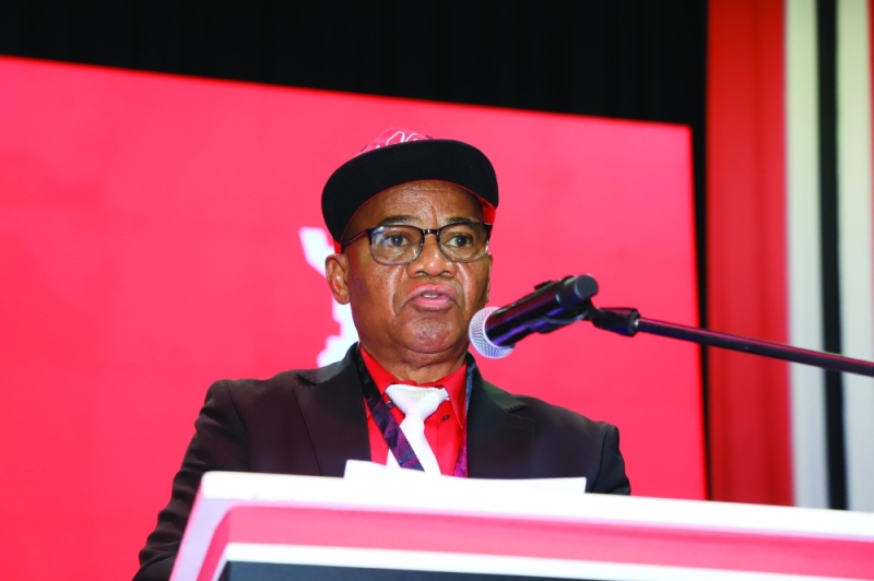 Tsogwane preaches peace in Lentsweletau-Lephephe constituency :: Mmegi ...