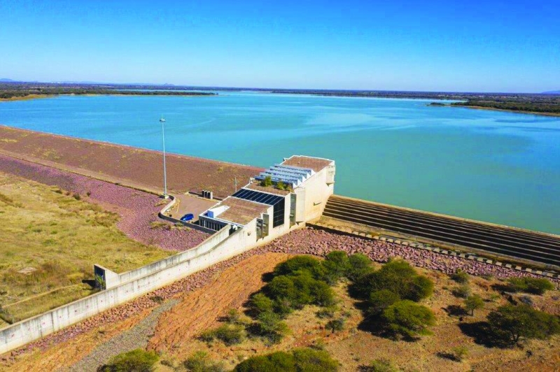 Water crisis looms as Gaborone Dam levels plummet :: Mmegi Online