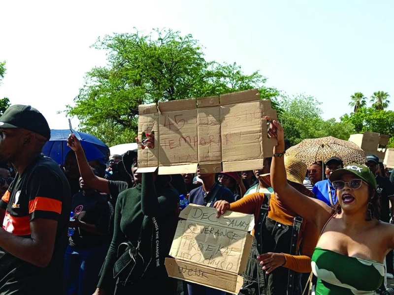 'Honeymoon's over, act now!'—Local teachers tell gov't :: Mmegi Online