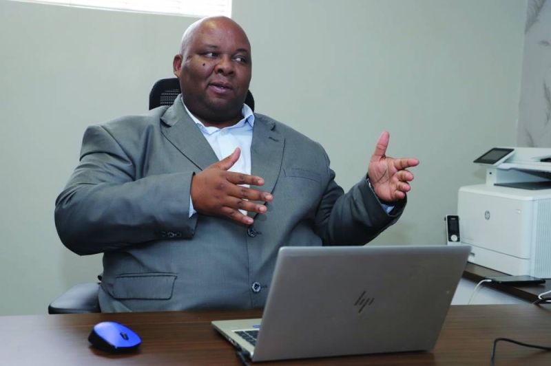 Court interdicts Mogapi's dismissal :: Mmegi Online