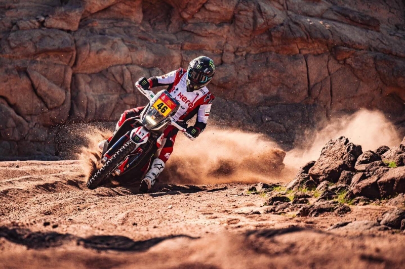Branch kicks off Dakar Rally Race :: Mmegi Online