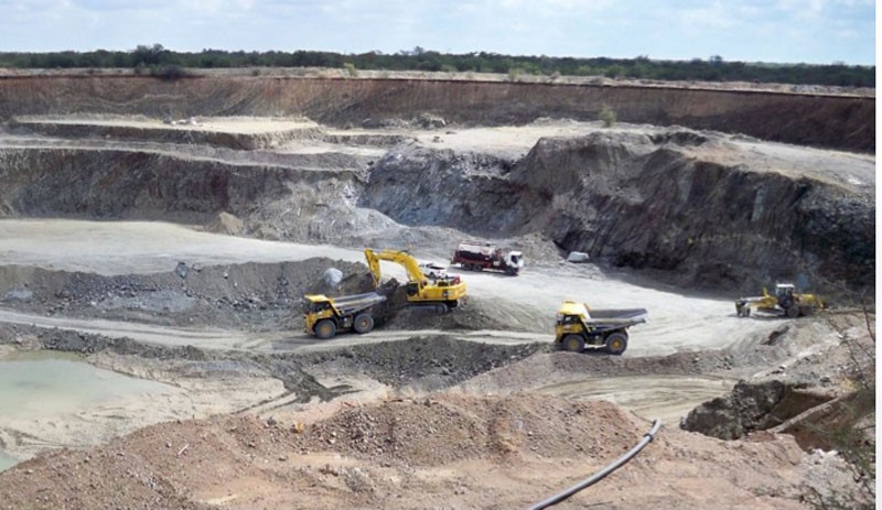 Job cuts loom as Lerala halts mining :: Mmegi Online
