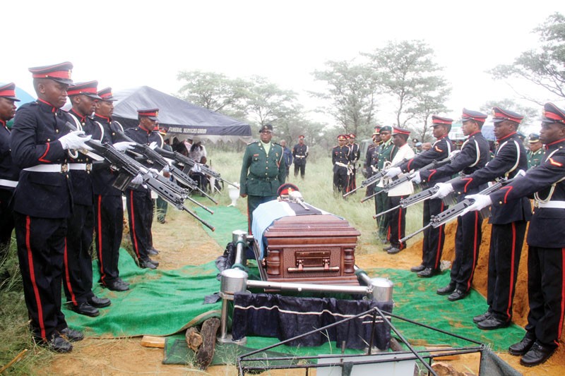 BDF Plane Crash Victim Laid To Rest :: Mmegi Online
