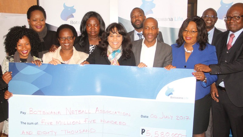 Botswana Life provides P5.5 million cover for NWYC :: Mmegi Online