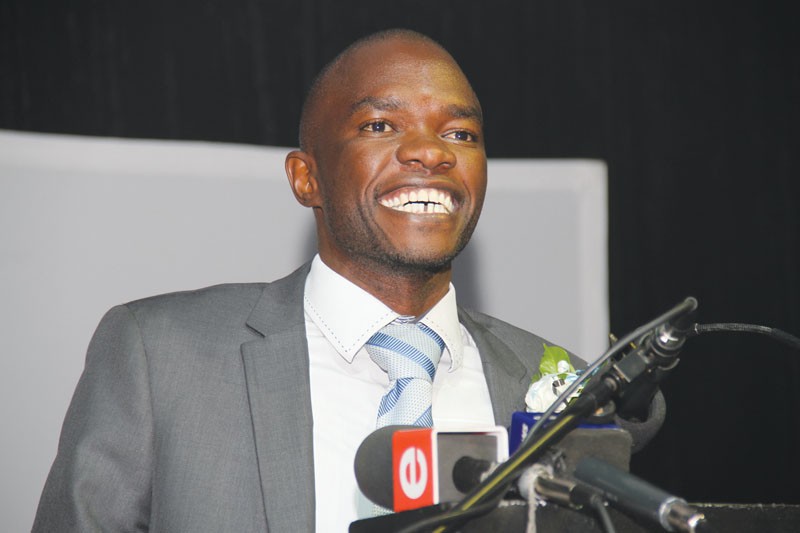 Pilane Bails Out Thutlwe :: Mmegi Online