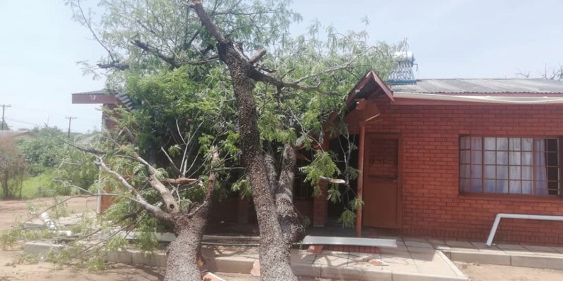 Natural disasters hit Dukwi :: Mmegi Online