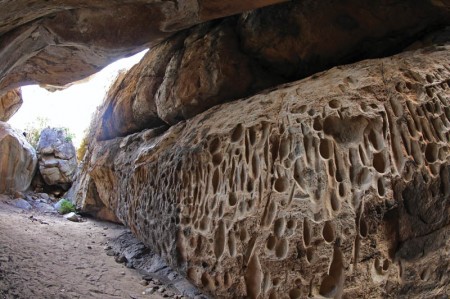 Inside Tsodilo Hills' sacred cave :: Mmegi Online