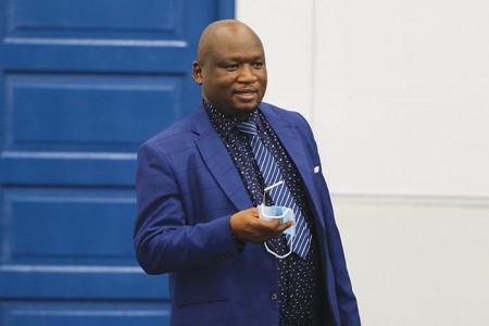 Ramogapi: The lone political wolf :: Mmegi Online