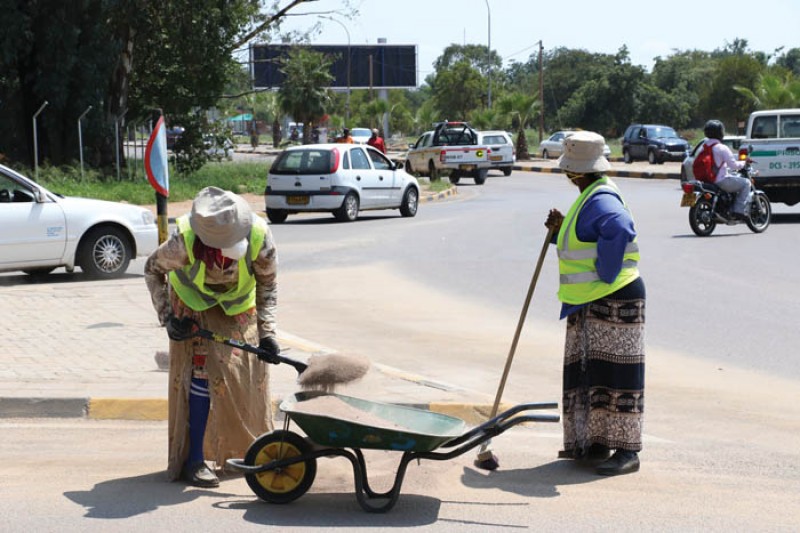 SEDC Repurposes Ipelegeng For Schools Cleaning :: Mmegi Online