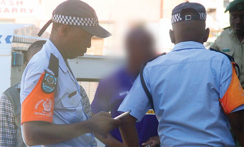 Special Constables fight for unpaid gratuities :: Mmegi Online